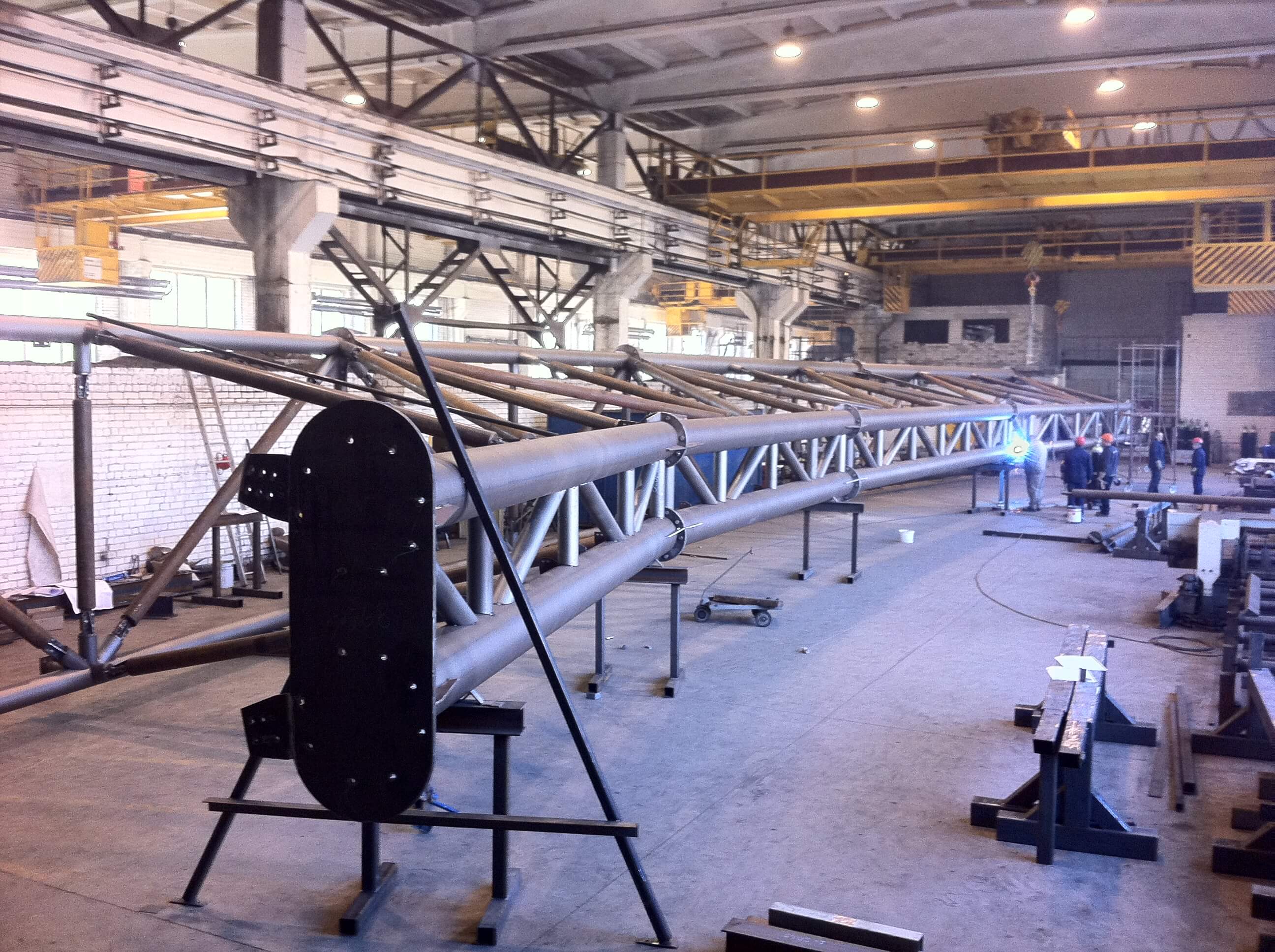 Overhead arch for football stadium | pmkonstrukcijos